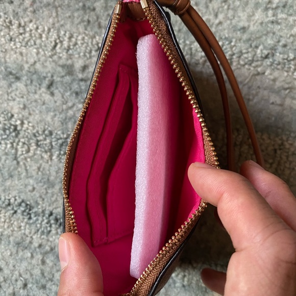 Coach | Bags | Coach Coin Purse Tan Monogram Signature Stripe | Poshmark